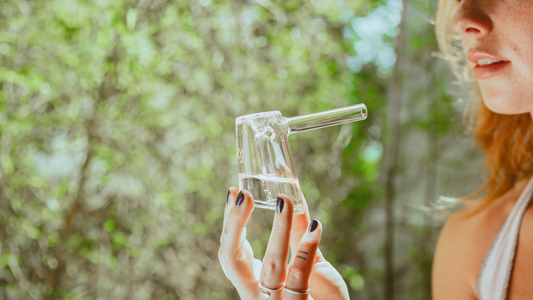 What Is Dabbing? A Guide to Dabs & Your Dab Rig